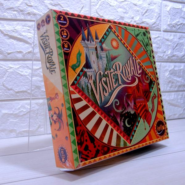 デザイナー: Reiner Knizia原題： Visite Royaleメーカー: IELLO言語: Frenchプレイ人数: 2人対象年齢: 8歳~プレイ時間目安: 20分◆日本語説明書添付