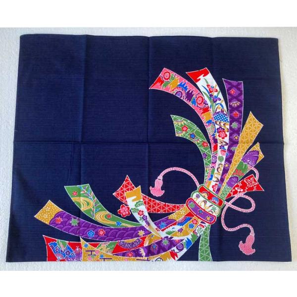 染め紅型風呂敷　　鮮やかな色です。 のしめ柄　紅型　小風呂敷　沖縄サイズ４８cm×４８cm　　　　　沖縄　日本産