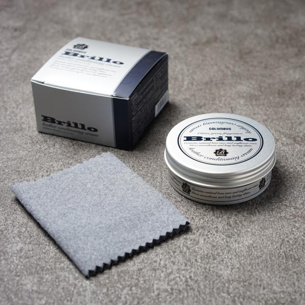 革製品の保護、ツヤ出しにぴったりな保湿保革クリーム『ブリオ レザーコンディショニングクリーム（クロス付き）』。天然ワックスのビーズワックスとヒマワリワックスが皮革表面に硬く透明な薄い膜を作ることで、持続性のある光沢と滑らかな感触を与えます。...