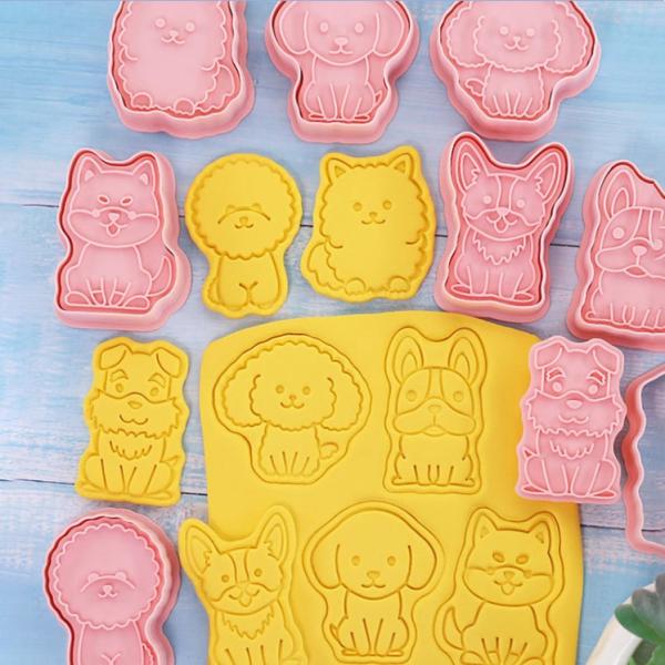 全８個セット単品購入より、お買い得価格になっています(*^▽^*)ビションフリーゼシュナウザーフレンチブルドッグポメラニアン（？）柴犬ダックス（ラブラドール？）コーギートイプードルサイズは画像にてご確認下さい素材：プラスチック犬・猫好きには...