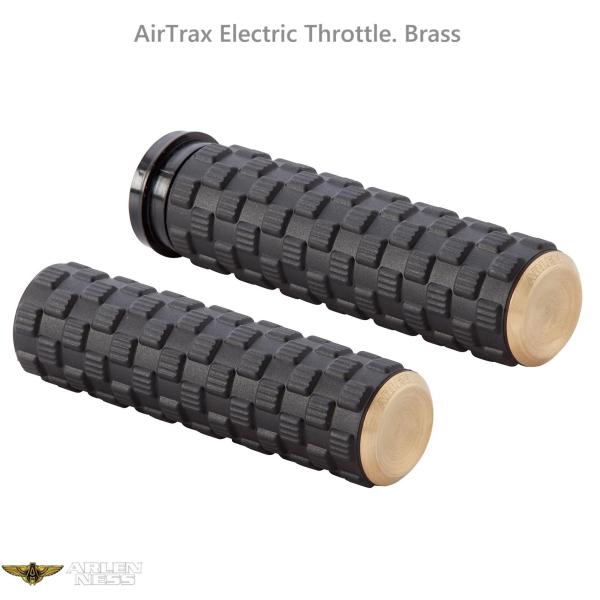 Arlen Ness・2008〜電子スロットル・エアトラック グリップ・ブラス　ARLEN NESS AirTrax Electric Throttle (TBW) BrassAirTrax グリップは、優れたハンドトラクションを提供するア...