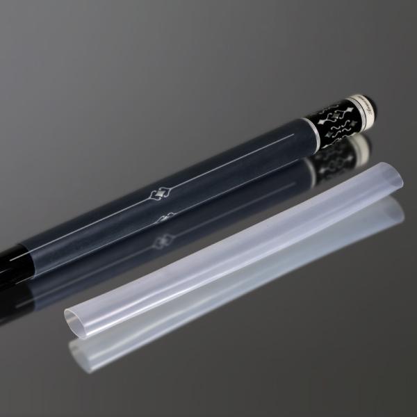 ムラーノは、ロンゴーニが選んだハンドグリップで、キューの木製部分の美しさを損なうことなく、ゲームで最高のグリップを提供します。  医療分野でも使用される純粋なシリコーンゴムで作られており、無毒で、ラテックスアレルギーの方にも適しています。 ...