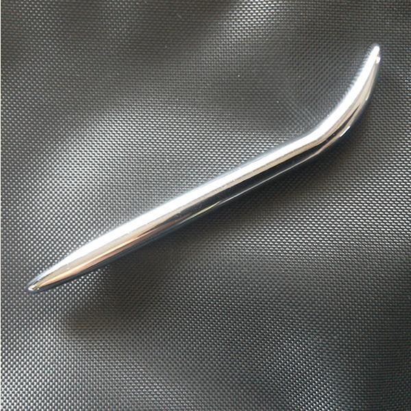 商品説明ガムケアスティックは、テラヘルツ鉱石で作られています。歯ぐきマッサージ、耳ツボマッサージ、深部のツボ押しなどのマッサージにお使いいただける他、目尻やお顔の引き締めといった美容グッズとしても、アイデア次第でご自由にお使いいただけます。...