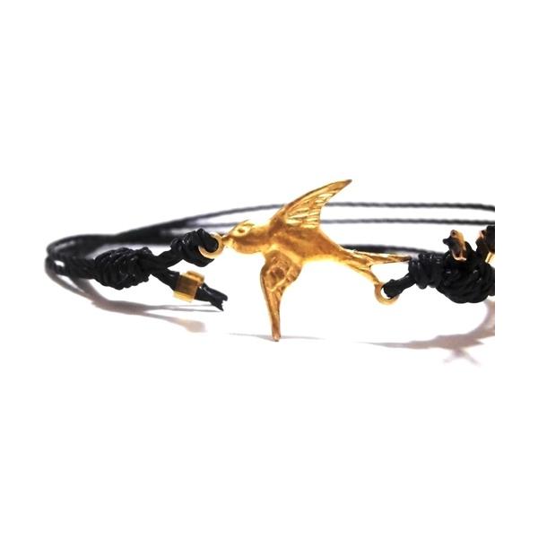 daniela sigurd jewellry(ダニエラ シグルド ジュエリー)ロンドンのジュエリーブランドのかわいいツバメブレスレット紐を使用していて軽くて可愛いキュートなつばめチャームがとってもチャーミングでシンプルでオシャレ 男性用に...