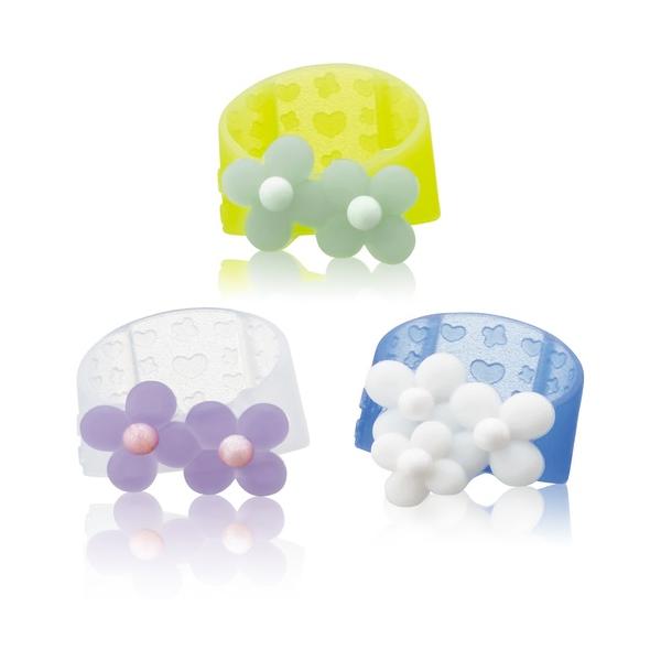 可愛いだけでなく、しっかりめくれるモチーフ付指サック。●色：ライム、パープル、ホワイト●寸法：長径14×短径11.5×長11.5mm●種別：フラワー1 M●材質：シリコーン●品質改良のため、予告なく仕様・パッケージなどの変更を行う場合があり...