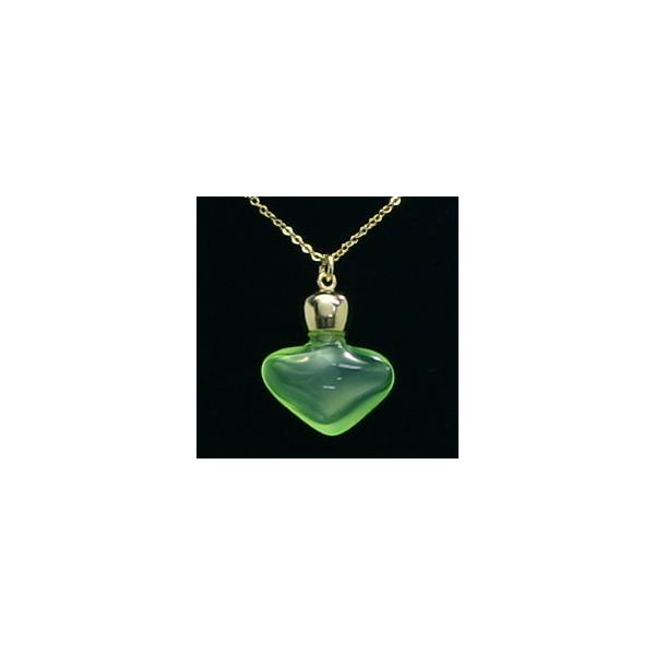 アクセサリー感覚でお使いいただけるペンダントタイプの香水瓶です。アロマオイルを入れてお使いの場合は、キャップの内側の密閉用の白いパッキンを取り除き、瓶にスポイトで1滴ほどのアロマオイルを入れ、キャップをしっかり締めてご使用ください。【ご注意...