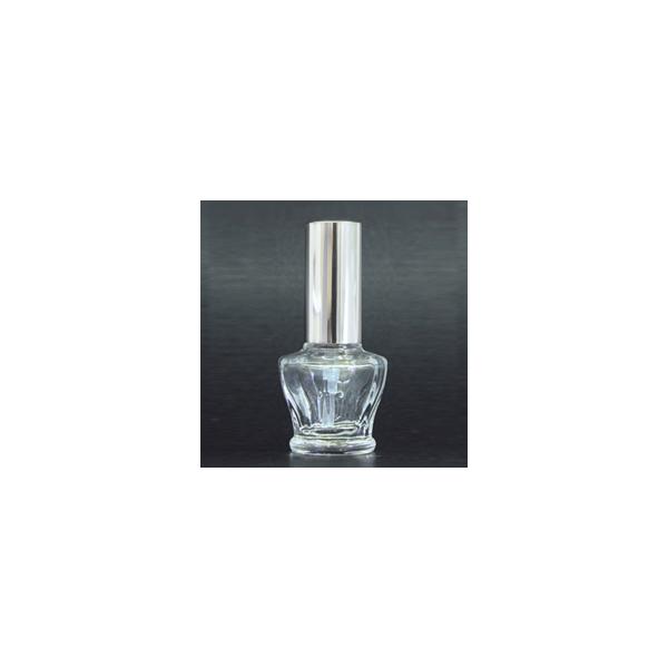 デザイン性に富んだガラスのボトル。机にちょっと置くときにも便利。高さ : 56mm容量 : 4ml材質 : ガラス・樹脂・アルミ付属品 : 詰め替えノズル、折ジョーゴ、目印シール キーワード[ 香水・フレグランス:アトマイザー ] 商品名[...