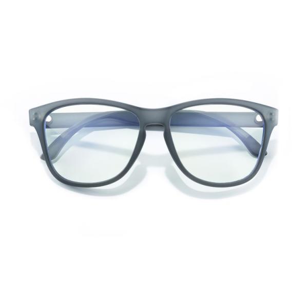 【在庫限り】 在庫処分人気モデルの「ヘッドランド」を採用したキッズ用のブルーライトレンズ。ブルーライトは今や生活するうえで必然的に見てしまう光で、少なからず身体への影響もでると言われています。子供の目を守る対策に。 キーワード[ 衣料品・布...