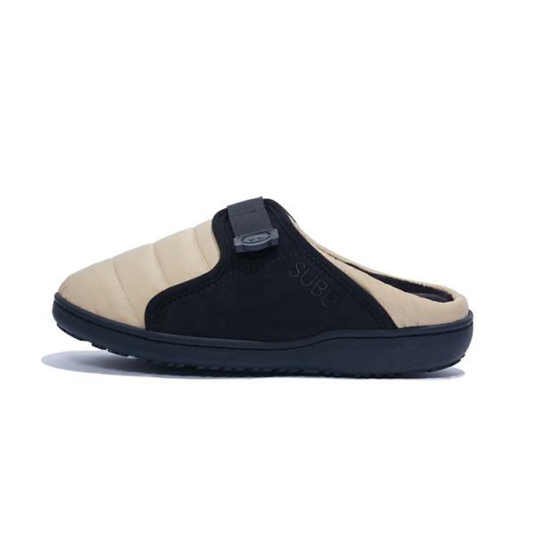 2023FW横ズレ防止のサポートベルトを付属して、悪路でもリラックス。定番のパーマネントコレクションに横ズレ防止のサポートベルトを付属。見た目も機能もグレードアップ。SUBU「誰も知らない冬のサンダル」UNEXPECTED WINTER S...