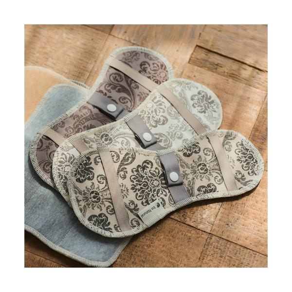 ご注文から通常約5〜15営業日で発送します。日本製 be Natural 布ナプキンホルダー 布ナプキン用ホルダー 生理用品 サニタリー オーガニックコットン エコ ブラウン ホワイト ベージュ オシャレ※こちらの商品は、布ナプキンホルダー...