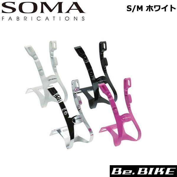 SOMA OppyX4ゲートトークリップ S/M ホワイト トークリップ・ストラップSOMAデザインのトークリップ。1枚のスチールプレートから作成されたダブルバンドデザインで足をしっかりホールドする。4ゲートはダブルストラップ用にデザインされた。