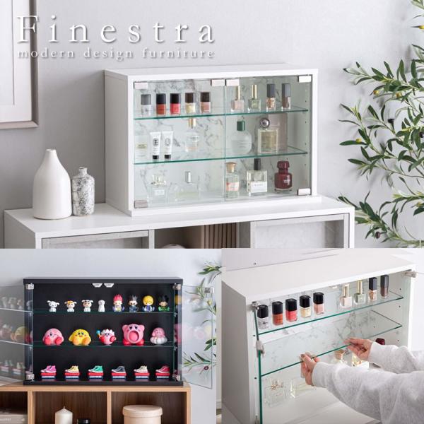 【アプリ・スマホでアクセスされている方は下記の「商品説明をもっと見る」ボタンを押して詳細をご確認ください。】■商品説明幅60cm・高さ40cmの卓上ガラスキャビネット。透明感ある両開きガラス扉でホコリを防ぎながら、お気に入りの雑貨やアクセサ...