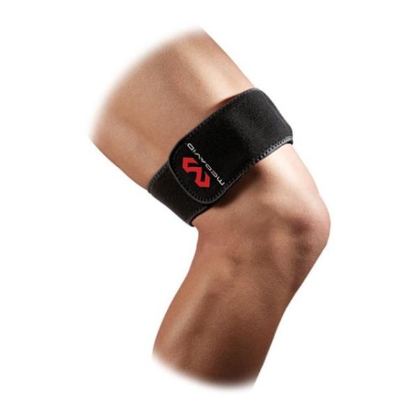 ランニング時のヒザ外側への負担を軽減。通気性加工により汗ムレ軽減。靴を履いたまま装着可能なラップタイプ。厚さと硬さの違う 2 種類のパッドで好みにあわせ圧迫力を自在に調整できます。プロテクションレベル：レベル２（ミドルサポート）素材：合成ゴ...