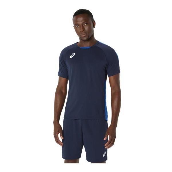 【商品詳細】●サッカーの動きに追従するよう、衣服の無駄なゆとりを無くしたパターンを採用。主要素材の50%以上に優れた吸汗速乾性を追求したリサイクル素材を採用。【カラー】ミッドナイト【素材】ポリエステル100%●その他の仕様：アシックスオリジ...