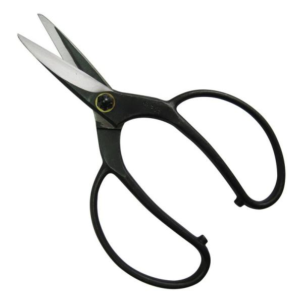 商品情報説明 手になじむ逸品です。用途 松・小枝の剪定。機能 安来鋼青紙使用で切れ味がさらに持続します。一般用サイズの植木鋏です。仕様 ●全長：210mm。●刃渡り：75mm。材質等 ●刃部：安来鋼青紙。付属品・部品など注意・ご案内【ご注意...