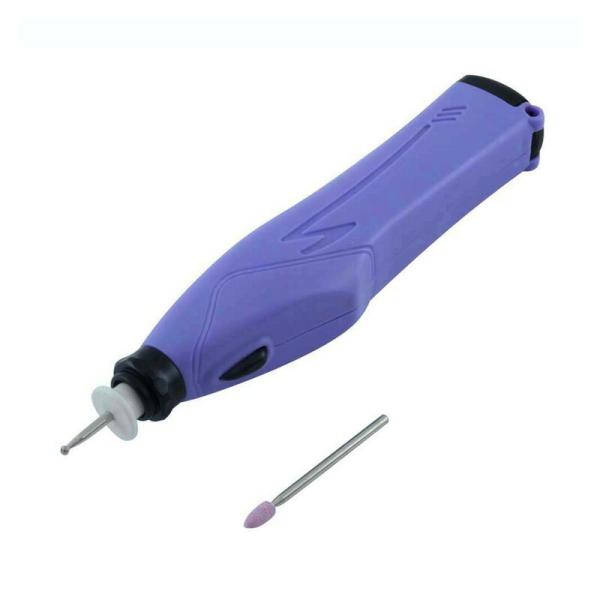 商品情報説明 電動だから手軽に・気軽にグラスリッツェンを楽しめます。用途 模様掘り・文字彫刻専用。機能 ガラス・ボトル・貝ガラ・陶磁器・タイル・貴金属・非鉄金属・石材・ステンレス等に最適です。電池式。単4形・2本使用します。新機能チャックを...