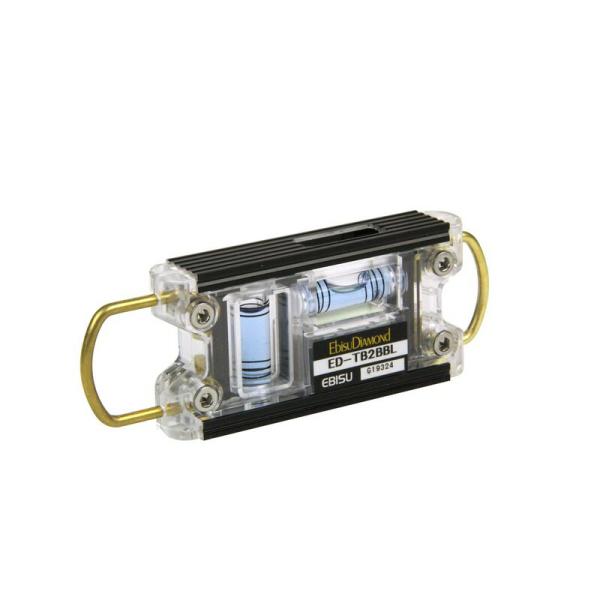 商品情報説明 カラビナ対応の大型シャックル内臓でスピーディーに収納と取出しができる水平器です。用途 単管足場などでの水平・垂直の測定。機能 蓄光付で、明るい所で光を蓄積して暗い所で数分間発行します。測定基準面がV溝付でパイプ等の測定ができま...