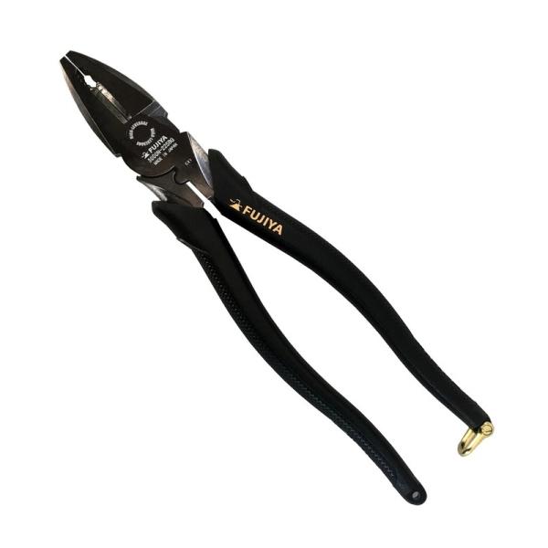 商品情報説明 黒金仕様の偏芯テコで太い線も楽に切断可能です。用途 内線、外線工事など電気設備工事などに使用。機能 偏芯タイプなのでテコの原理で楽に切断できます。薄型、軽量設計で腰回りの負担を減らします。くわえ部ギザ形状が保持力の強い形なので...