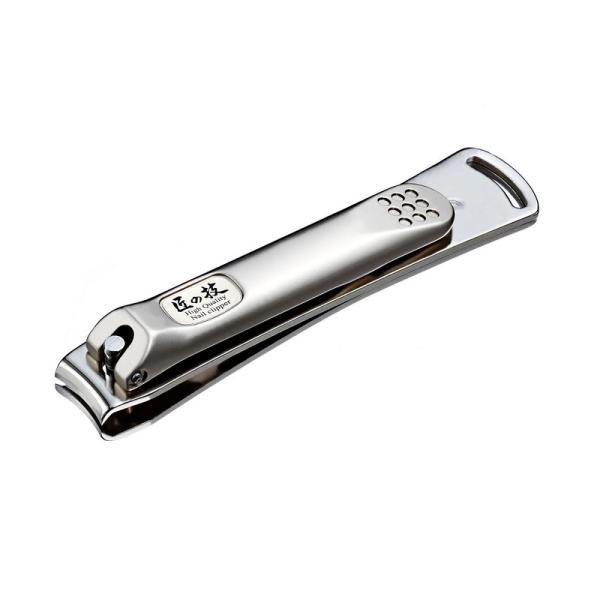 商品情報説明 熟練のスペシャリストが一つ一つ丹念に仕上げた逸品、硬い爪も良く切れます。用途 爪切り。機能 刃は厳選したステンレス刃物鋼を使用し、高硬度焼入れと二度刃付け技術により鋭利性と耐久性に優れています。軽い力で握れるようテコを設計して...