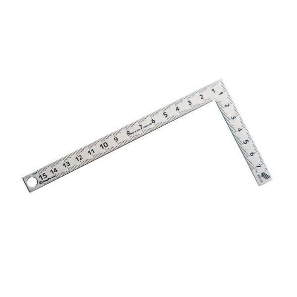 商品情報説明 小さくても実用的、頼りになる本格派です。用途 寸法測定・直角確認・ケガキ作業。機能 1mm単位の目盛が見やすい段差型目盛です。偶数飛びで数値を把握できる2mm点目盛です。読み取り数値を間違えにくい連続追数字です。深さ測定に便利...