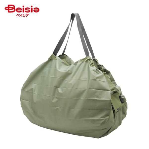 生地を変更したことで丸めたサイズが更に小さくなり、持ち運びやすさUP。レジかごに掛けられるLサイズが、さらに掛けやすくサイズUP。商品仕様・説明メーカー名               マーナ品番               S468MOR商...