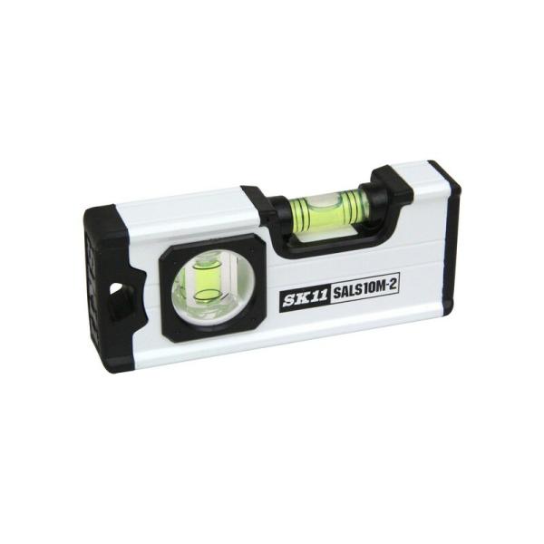 商品情報説明 スリム形状、マグネット付アルミレベルです。用途 水平、垂直の測定。機能 丈夫なアルミ合金製です。持ちやすいスリム形状です。仕様 ●サイズ：100mm。●精度：±1.5mm/1m。●感度：0.5mm/1m。材質等 ●本体：アルミ...