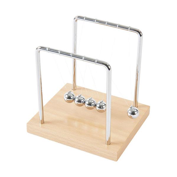 ニュートンのゆりかご(バランスボール)