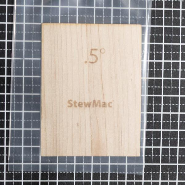 ギターのネック仕込み角度するための、高品質なネックシム（ブランクタイプ）です。StewMacのネックシムは、ボルトオンネックのエレキギターにおいて、ネックポケットに挟み込むことでネックの仕込み角を微調整し、弦高やサドル高の最適化、演奏性の向...