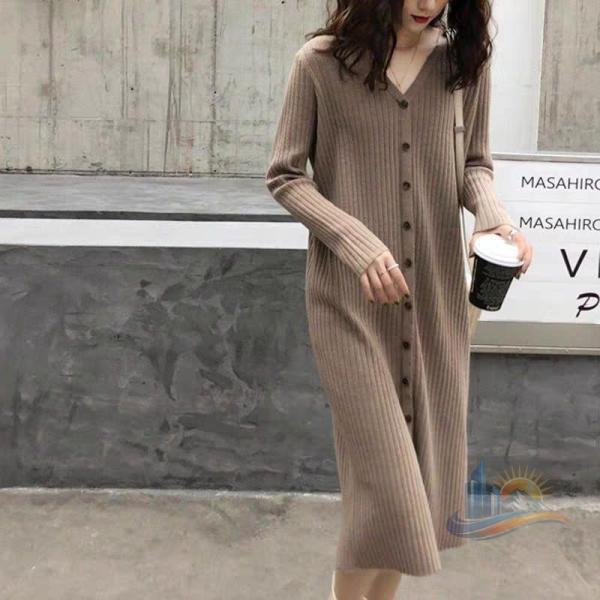 バ ス ト:94   袖    丈:57   着    丈:108   肩    幅:38商品情報妊娠中のマタニティウェアから、産後の授乳服まで長く使えるワンピースシンプルなニットワンピースなので、お仕事やプライベートなどはもちろんお宮参り...