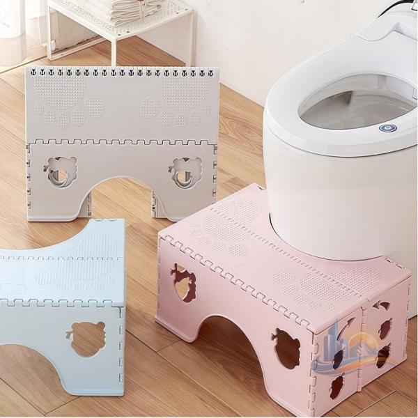 折りたたみ式 トイレ 踏み台洋式トイレにぴったりフィットするよう設計されたU字型デザインのトイレステップ。約18cmの高さ設計でお子様が自分で便座に座りやすい高さになっています。足がブラブラしないので力を入れて排便ができ、お子様のトイレトレ...