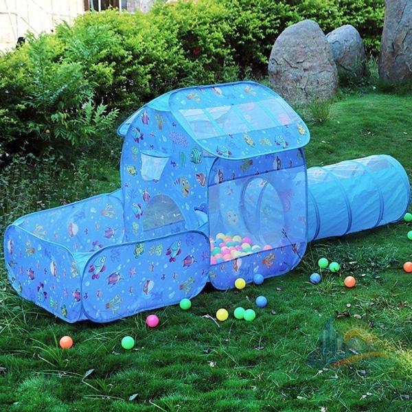 商品名：遊具テントテント+広場/テント+広場+トンネル２タイプ選べる。テント+広場収納サイズ：40cm×40cm×厚さ6cm 重量：0.9kgテント+広場+トンネル収納サイズ: 49cm×49cm×厚さ6cm 重量：1.4kg外に出にくいこ...