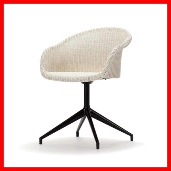 まるで光と風に包まれたオープンエアでくつろぐような、非日常のひとときを約束する Workation（ワーケーション）。ラタンや石の端材、古材や農業廃材などサステナブル素材を積極的に取り入れ、アップサイクル。素材感あふれるアーバンリゾートエッ...