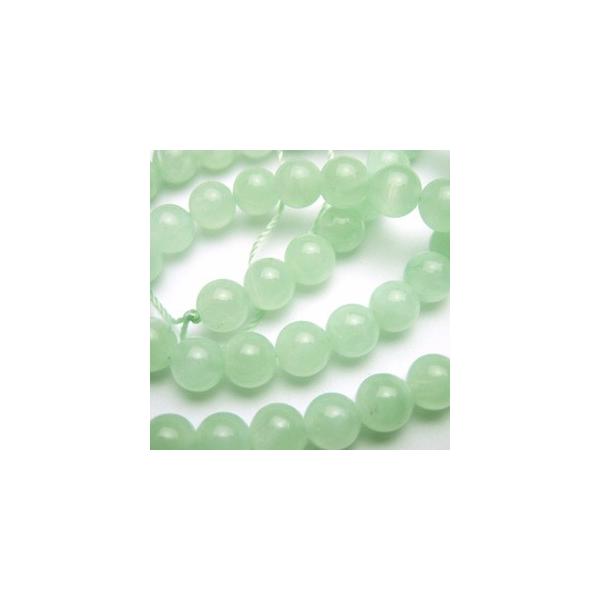 石の種類:プレナイト(Prehnite)産地:アフリカ・オーストラリア象徴:意志の貫徹・根気強さ硬度:6-6.5解説:葡萄の粒が集まったような状態で産出します。オランダのプレン大佐がフランスのケープ・コロニーや喜望峰などで発見したことからこ...