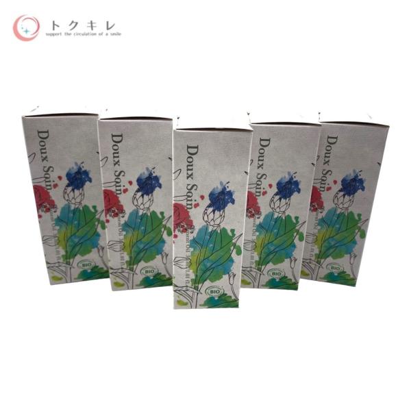 【メーカー】ベネシード【商品名】ドゥ ソワン トリートメント オイル (オイル状美容液) 30ml 【状態】未開封【商品説明】植物の香りで癒しながら肌をやさしく守る。全ての美容成分がオーガニック原料のオイルが心地よい使用感で、お顔だけでなく...