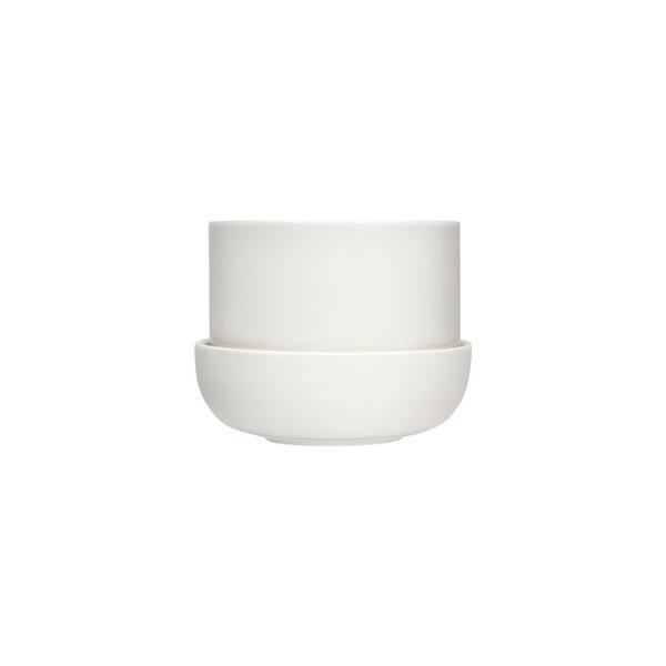 iittala Nappula Matti Klenellシリーズ：ナップラサイズ：(セット)約170xH130mmサイズ：(ポット)約φ155xH125mmサイズ：(ソーサー)約φ170xH55mm材　質：磁器デザイナー：Matti Kl...