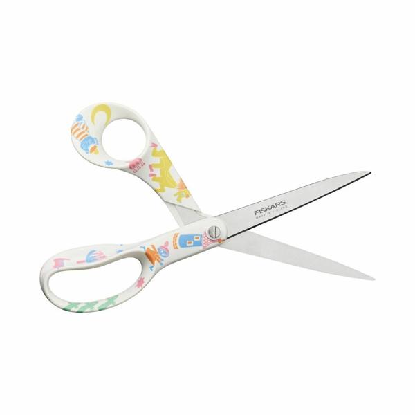 シリーズ：ハサミ(一般用途)サイズ：約W80×H215mm/刃渡り95mm材　質：刃(ステンレス鋼)、持ち手(ABS樹脂)セット内容：ハサミ × 1原産国：フィンランド製(Made in Finland)輸入元：フィスカース ジャパン 株式...