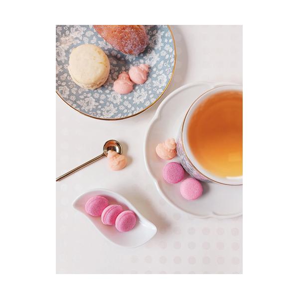 原材料:さとうきび糖内容量:約64個アソート　180g原産国フランス製(Made in France)賞味期限:なし（長期保存品のため）◇注意事項◇当製品はフランス パリのパストラーレ社で作られた繊細なハンドメイド商品です。輸送時の衝撃によ...