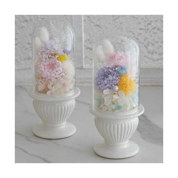 ◆商品名：プリザーブドフラワー お供え花 ガラスドーム パステルメモリー大切な人をやさしく偲ぶ小さな小さなお供え花コンパクトなサイズで飾りやすい、ガラスドーム入りのお供え花。かわいらしくアレンジされた小さな花々が、祈りの空間をやさしく彩りま...