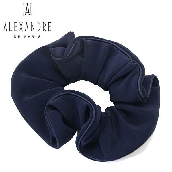 ●1971年創業のフランスを代表する高級ヘアアクセサリーブランド。クラフツマンシップと創造性を尊重しながら、ブランドの伝統を継承し、丁寧で完成度の高い製品作りを目指しています。創業以来今もなお、すべてフランス製を貫いています。細やかな技で仕...