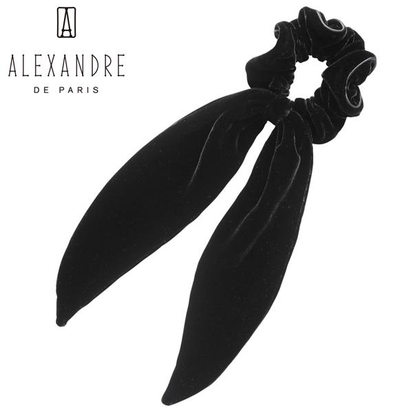 ●1971年創業のフランスを代表する高級ヘアアクセサリーブランド。クラフツマンシップと創造性を尊重しながら、ブランドの伝統を継承し、丁寧で完成度の高い製品作りを目指しています。創業以来今もなお、すべてフランス製を貫いています。細やかな技で仕...