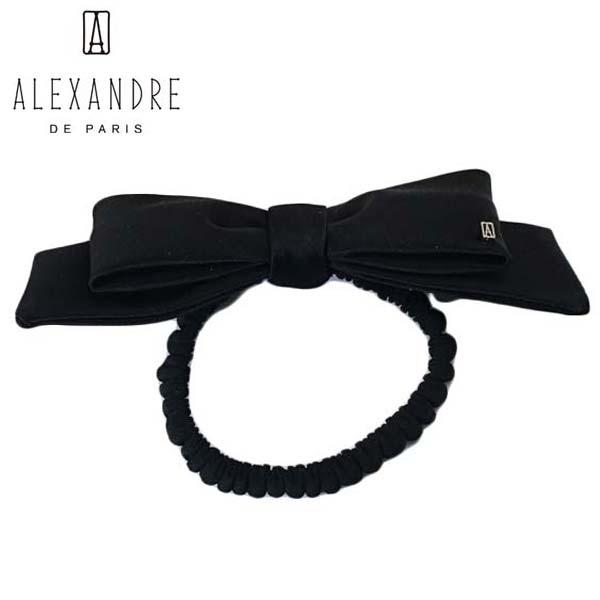 ●1971年創業のフランスを代表する高級ヘアアクセサリーブランド。クラフツマンシップと創造性を尊重しながら、ブランドの伝統を継承し、丁寧で完成度の高い製品作りを目指しています。創業以来今もなお、すべてフランス製を貫いています。細やかな技で仕...