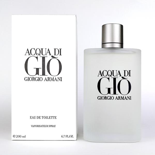 ■ アルマーニ■ アクアディジオ プールオム ＥＤＴ■ 200ｍｌ■ マリンウッドのメンズフレグランス。 アクアディジオにメンズが仲間入り。 男性を本来の強さや激しさ、ミステリアスなムードを 漂わせるマリンウッディノート。香りが変化しないの...