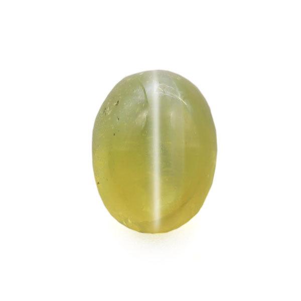 ぷっくり、コロン！とかわいいクリソベリルキャッツアイ。オーバルスタイルの小粒なフォルムが光沢感があり、つるんと滑らかな結晶。発色のいいイエローの色彩を持ち、眺めているだけで元気が出てきます。そして白熱灯を充てることで結晶の中央にびしっと走る...