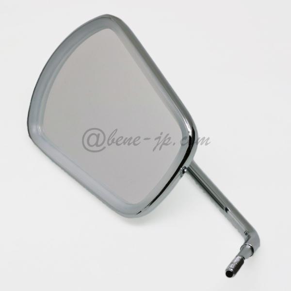 レッグシールドに装着するタイプ。レッグシールドにパイプが装着されているRally/GSなどにも装着可能です。レッグシールドにパイプが装着されている場合は、蒲鉾状の物を付けずに装着してください。