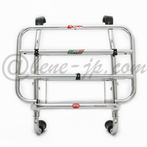 Vespa GTS用　フロントキャリア　メッキ仕様Vespa GTS12/250/300GTS300の場合、年式は2018までで、HPEシリーズは除きます。荷台部分は、スプリング式による折り畳みが可能なタイプです。輸入品につき、品質管理が国...