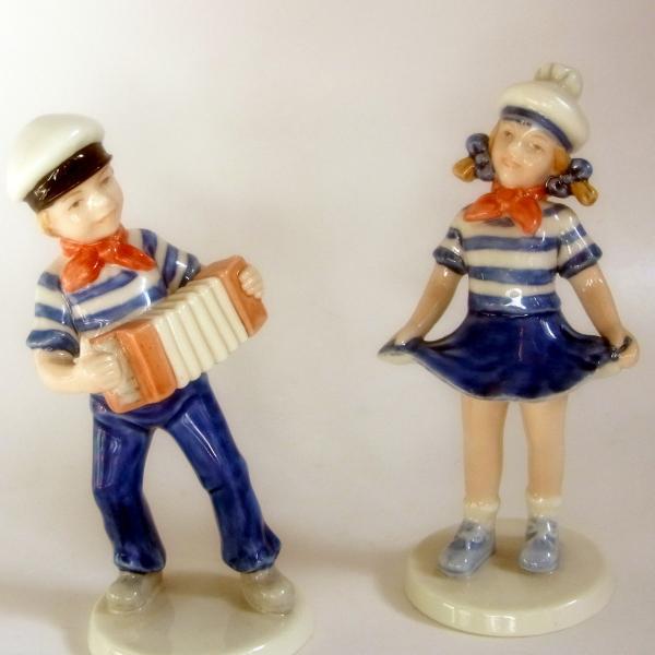 【発売日：2024年03月03日】ロイヤルコペンハーゲン  ROYAL COPENHAGEN  イヤーフィギュリン 2007年 オスカー スーザン    付属品：ありません  ご自分へのご褒美、コレクション、ギフトに如何でしょうか