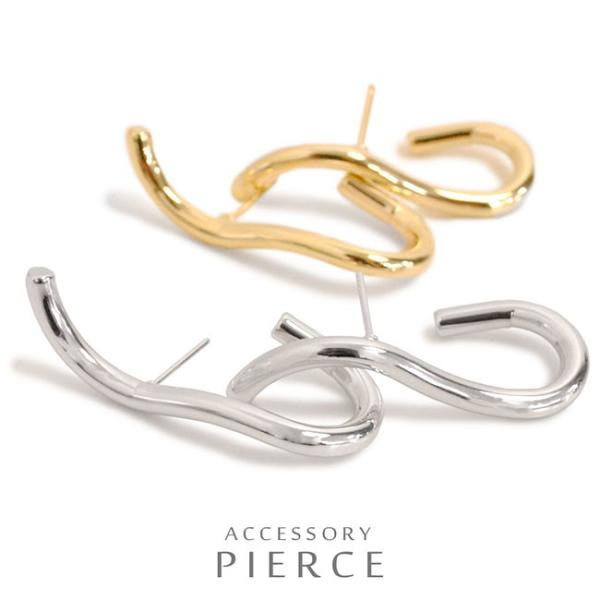 波打つ艶やかな光沢☆変形メタルフォルムU字フープピアス緩やかなカーブのメタルが輝く変形ウェーブピアス♪波打つ艶やかな光沢を放つニュアンスデザインでこなれ感を演出します☆お洒落で個性的ですが、様々なコーデに合わせやすい万能さが魅力的なアイテム...