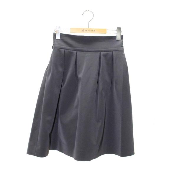 フォクシーニューヨーク パレットスカート 29538 40 グレー■ブランドフォクシーニューヨーク■ジャンルスカート■性別タイプレディース■表記サイズ40■実寸サイズ総丈: 約58cmウエスト: 約64cm■カラーグレー系■素材※画像参照■...