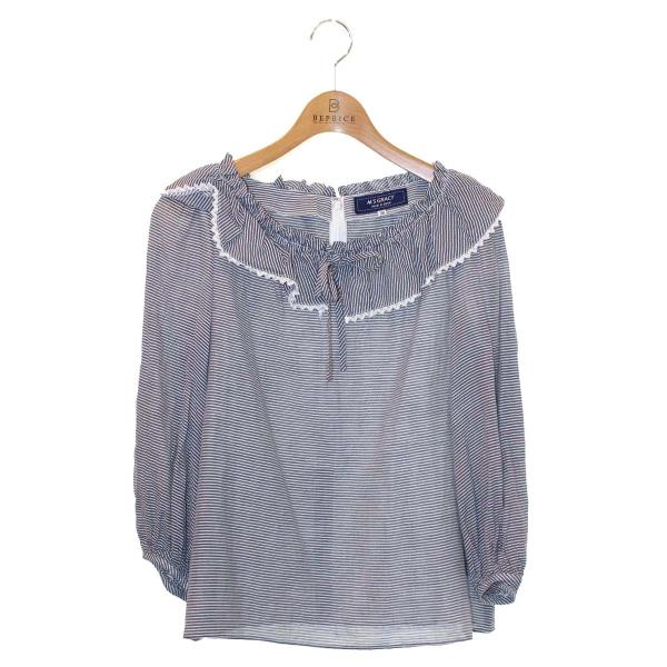エムズグレイシー Frill Collar Blouse 910308 シャツ ブラウス 38 ブルー■ブランドエムズグレイシー■ジャンルシャツ/ブラウス■性別タイプレディース■表記サイズ38■実寸サイズ着丈: 約58cm肩幅: 約34cm...