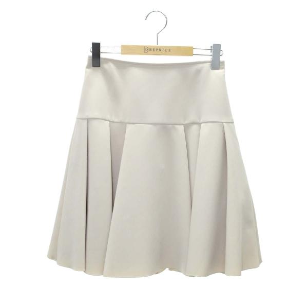 フォクシーニューヨーク 39986 スカート 42 ベージュ タックフレア■ブランドフォクシーニューヨーク■ジャンルスカート■性別タイプレディース■表記サイズ42■実寸サイズ総丈: 約51cmウエスト: 約64cm■カラーベージュ系■素材※...